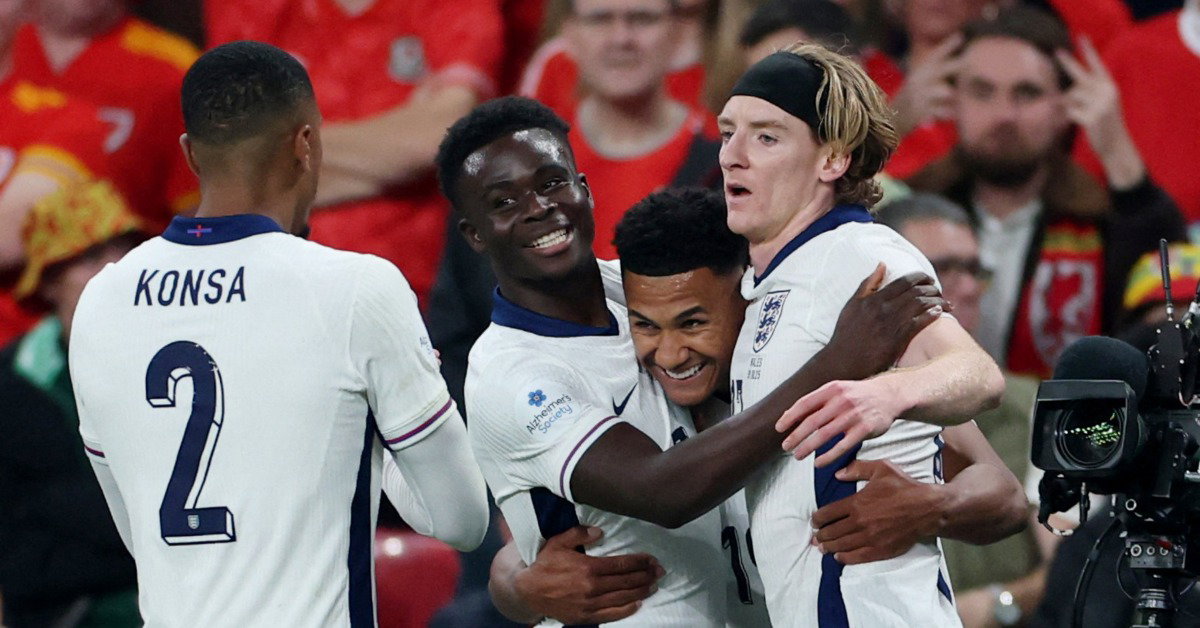 Premier League legend puts Aston Villa star at 'head of the queue' to ...