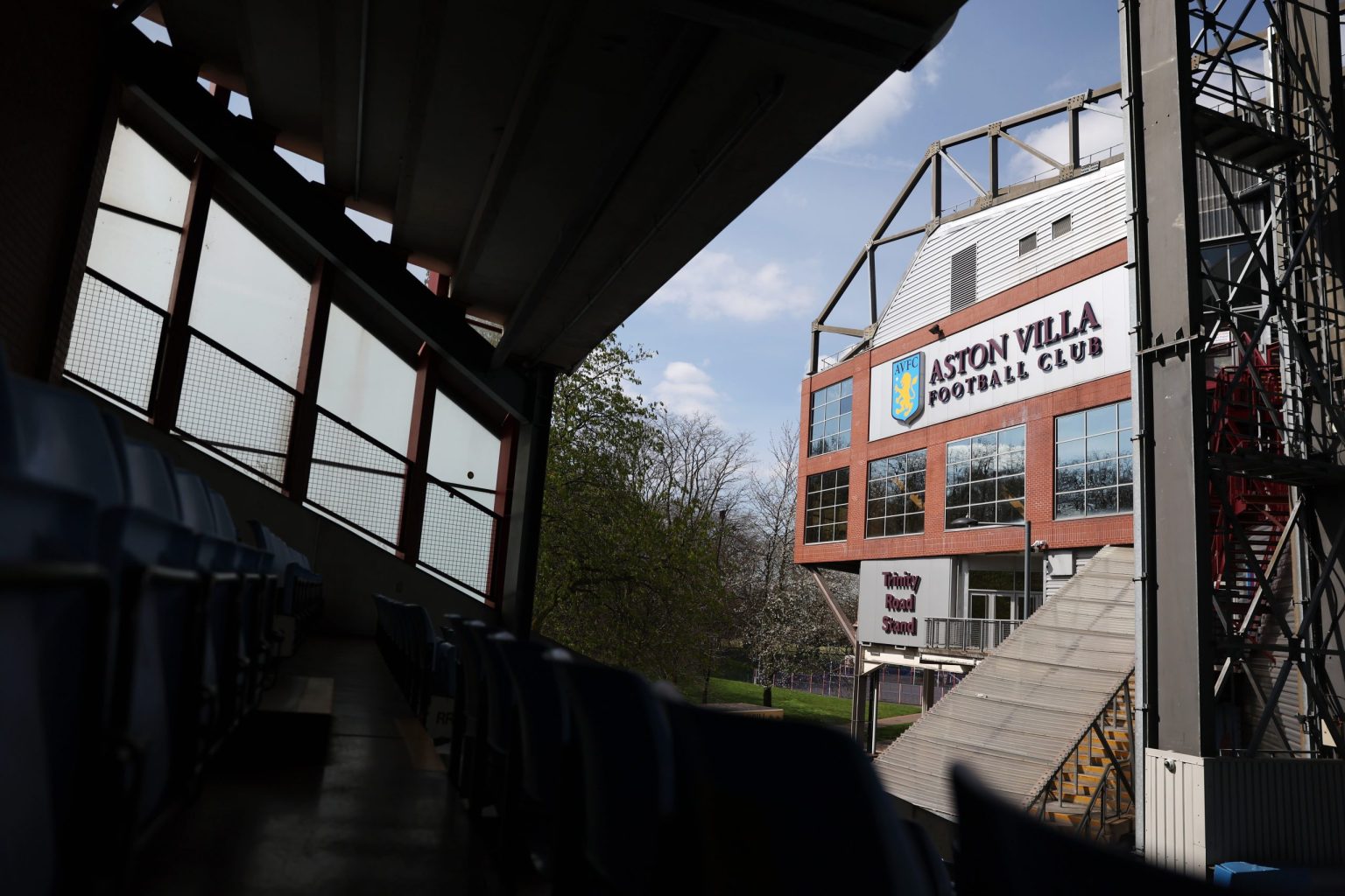 Ultimate Guide to visiting Villa Park - AVillaFan.com – Aston Villa Fan ...